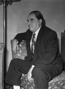Pedro Garfias en dos retratos - Archivo - Montero